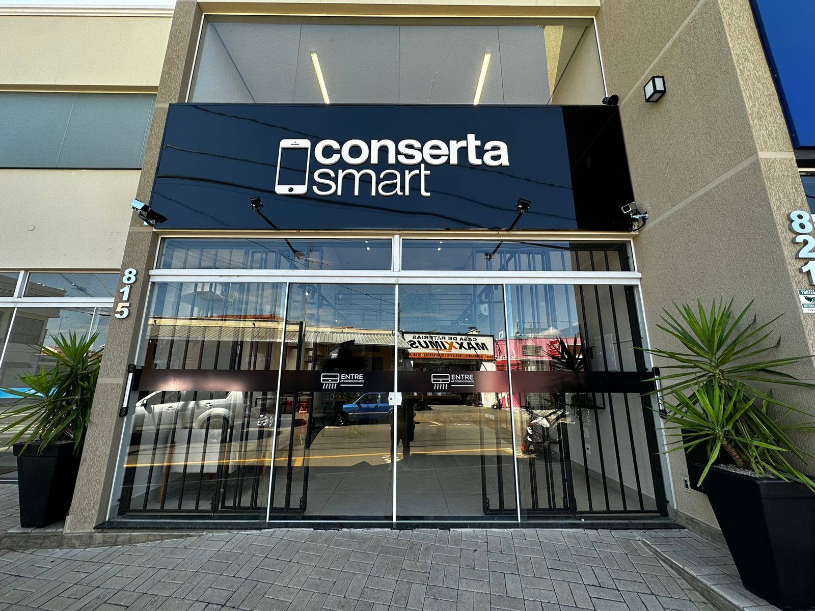 Maior franquia de assistência técnica Conserta Smart inaugura loja em Cosmópolis